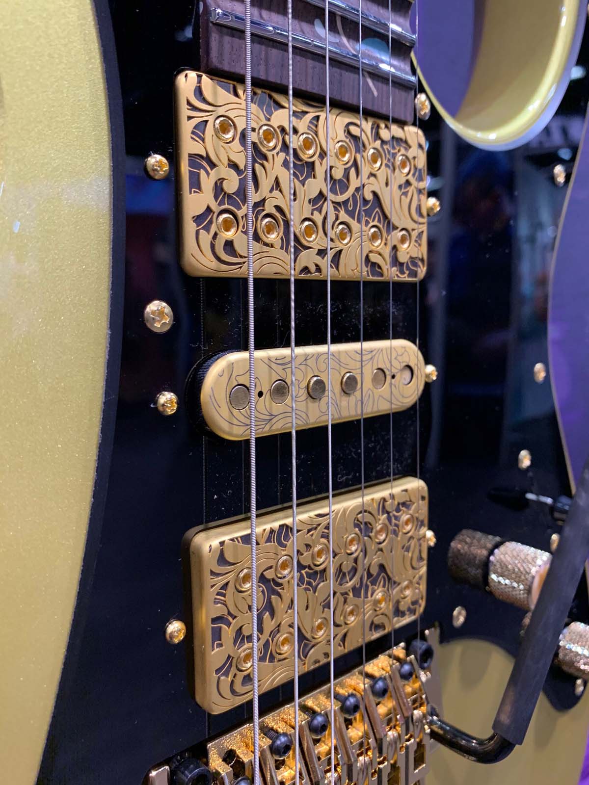 IBANEZ PIA PIA3671 STEVE VAI